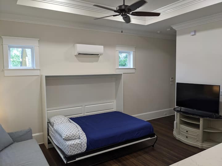 Private Studio In Pensacola's Historic District - Pensacola, FL