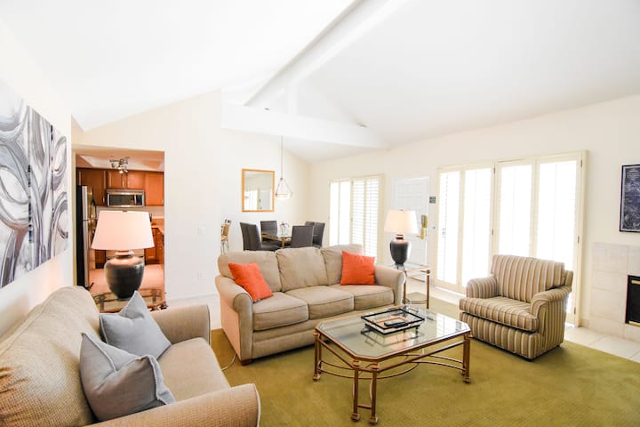A Quiet Cozy Getaway 2br With Patio ★ Convenient - Indian Wells, CA