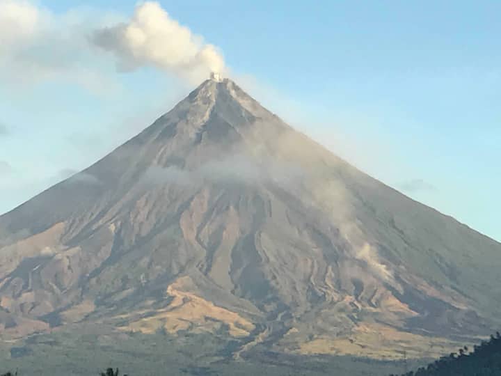 Sifelan Roof Deck 7 - Legazpi City