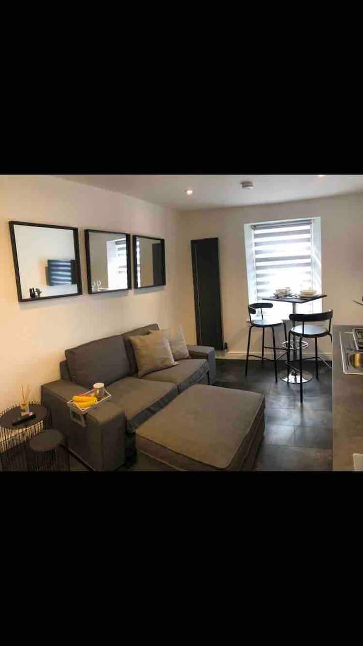 Fantastic 1 Bedroom Flat In City Centre - Inverness