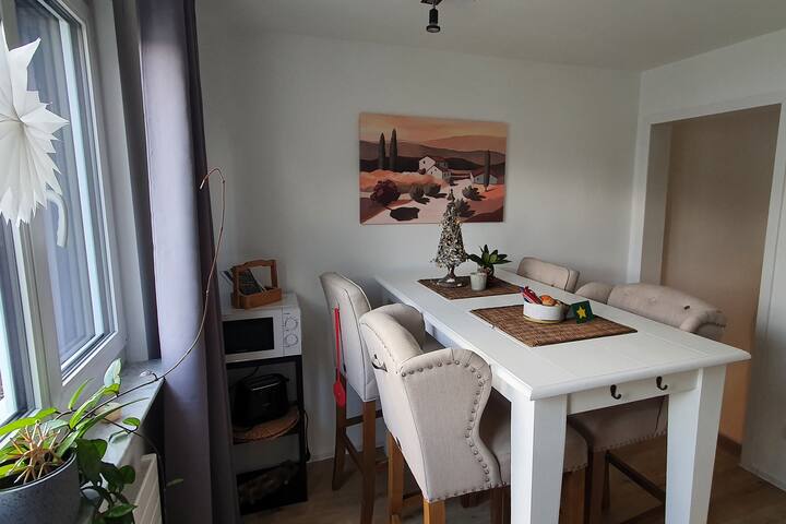 Im Vierländereck Mit Wlan/netflix/sitzplatz & Co - Sankt Anton