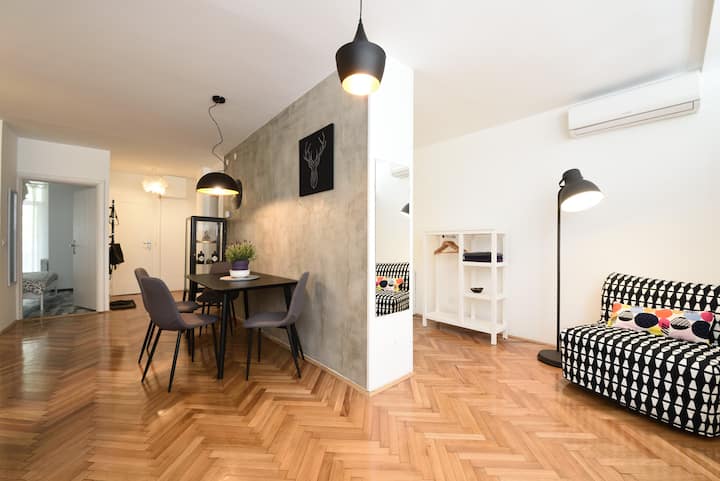 Modern Apartment In City Center - Zagreb