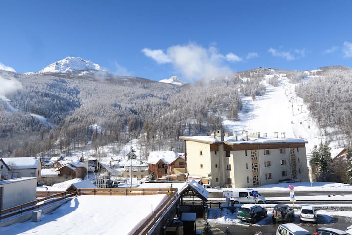 Family Home In Renowned Alpine Ski Resort Village. - La Salle-les-Alpes