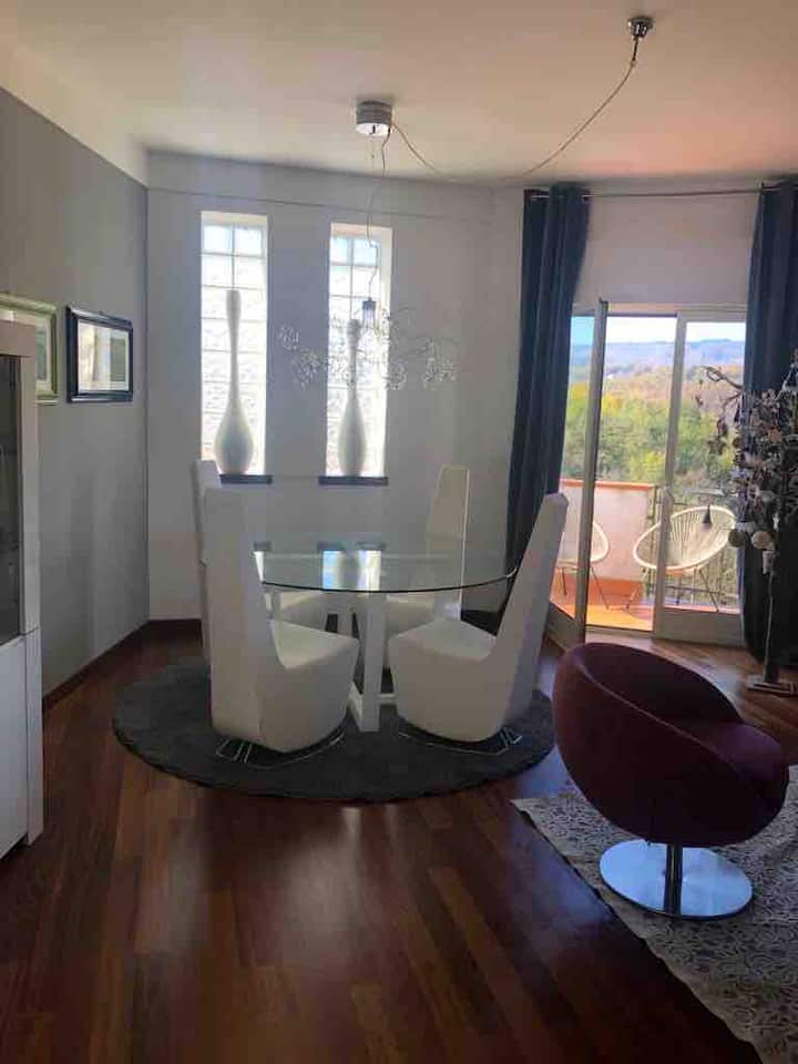 B&b La Scala Del Libro - Belsito