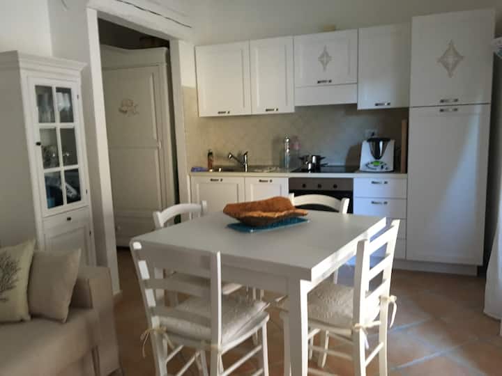 Sardegna Pittulongu Appartamento Con Giardino - Italy