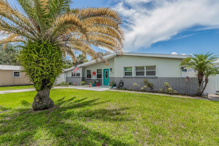 Spacious/priv. Heated Pool /12 Min To Beach/luxury - Clearwater, FL
