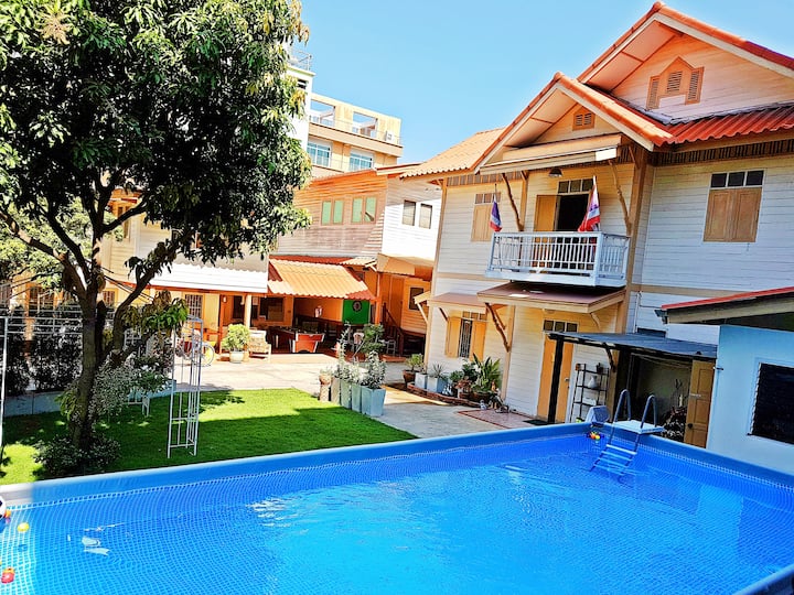 Maison 6 Chambres_piscine & Jardin_bangkok Centre - Bangkok