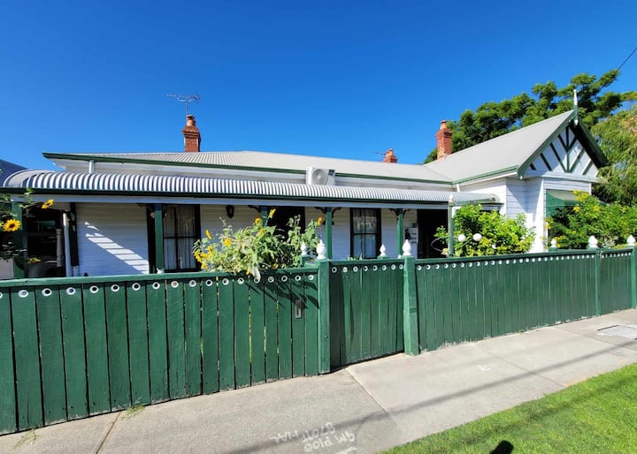 The George And Mabel Inn - Fremantle