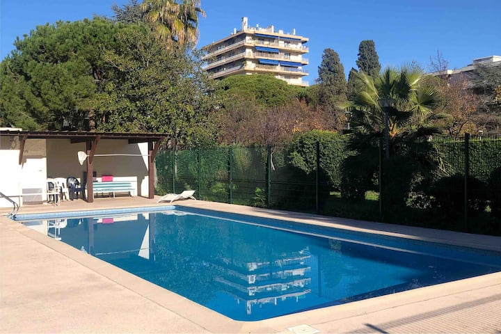 Appartement 2 Pièces 4 Personnes Maximum - Cagnes-sur-Mer