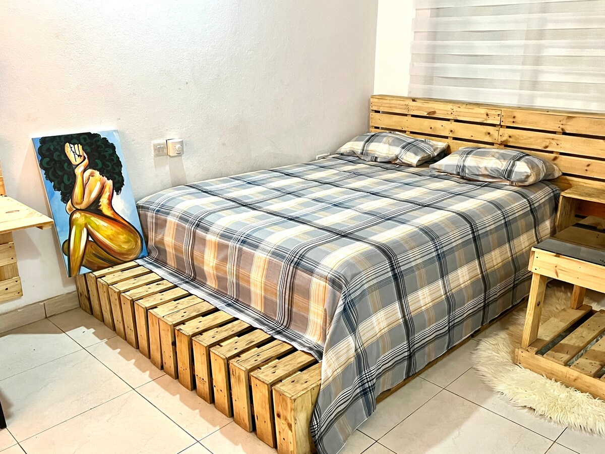 Accra Beachfront Vacation Rentals - Greater Accra Region, Ghana | Airbnb