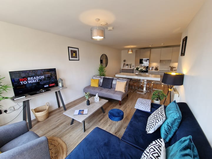Modern Apartment In Belfast City Centre - Belfast