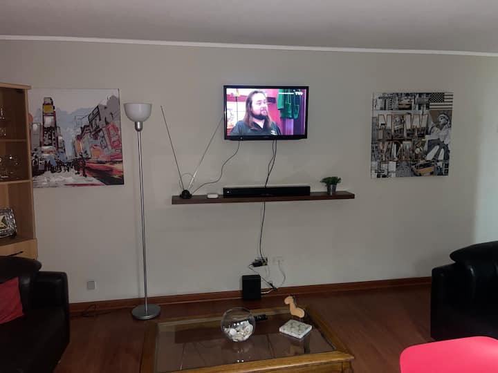 Departamento Amplio En Edificio Parque Portales - Valparaíso