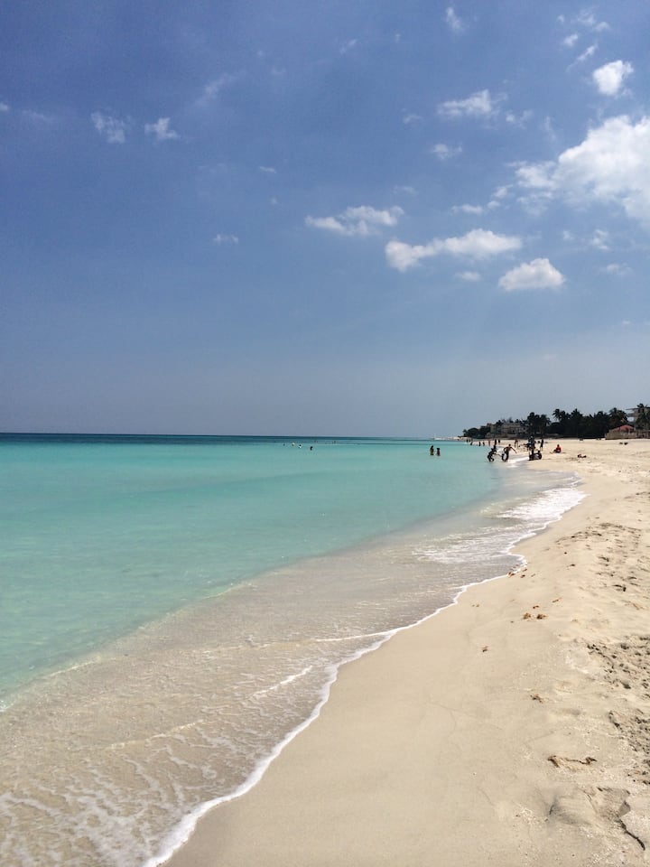 Casa Onna - Downtown Varadero, Short Walk To Beach - Varadero