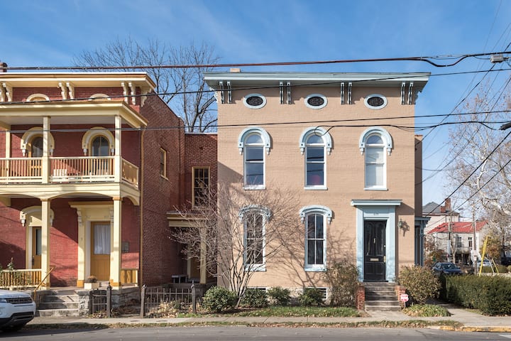 The Limestone House Downtown Lexington - 萊星頓市