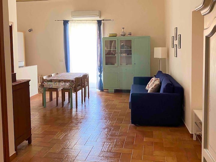 Casa Flavia - Historic Apartment With A Balcony - Cefalú