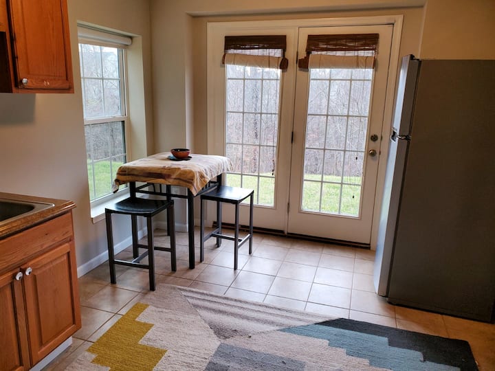 Private Suite W/kitchenette! - Maryland