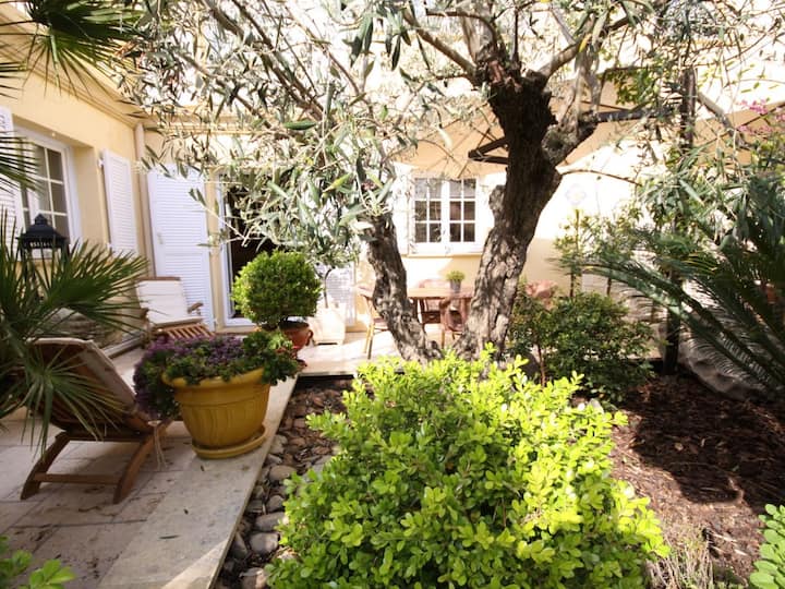 Appartement Zenobia***** : 2 Chambres Avec Patio - Propriano