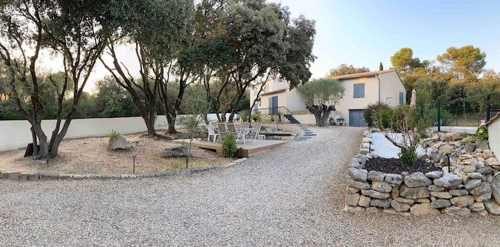 Grande Villa Avec Piscine - Lunel