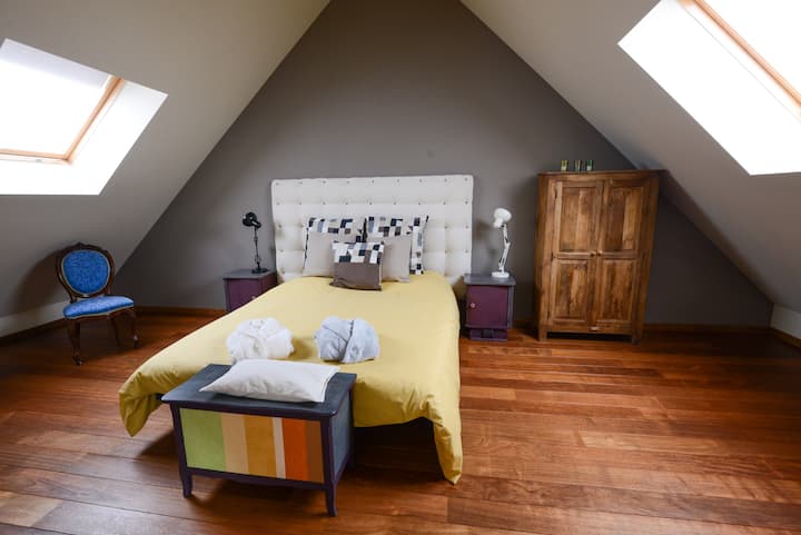 Chambre 2p + Petit Déjeuner, Sdb & Parking Privé - Mons