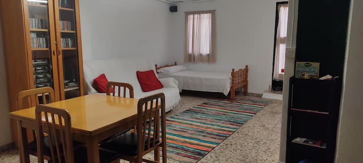 Apartamento Con Patio - Villena