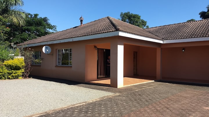 Scarlet's Nest - Eswatini