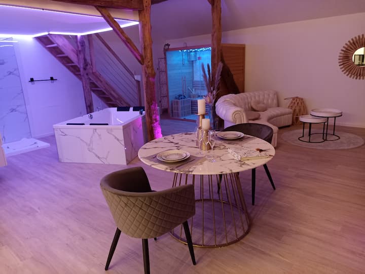Loft Blanc (Baignoire Balnéo/jacuzzi Et Sauna) - Trois-Ponts
