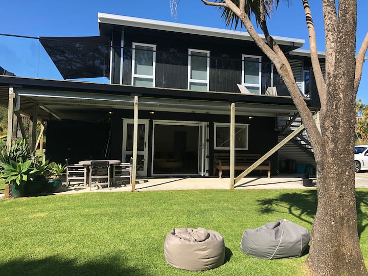 37 Degrees Apartment With Boat Parking - Raglan