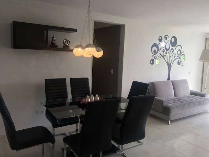 Apto Bosques De Baviera Apto Para Descansar - Bucaramanga