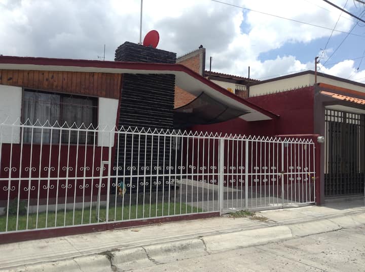 Casa Cerca Del Tangamanga I En San Luis Potosí - San Luis Potosí