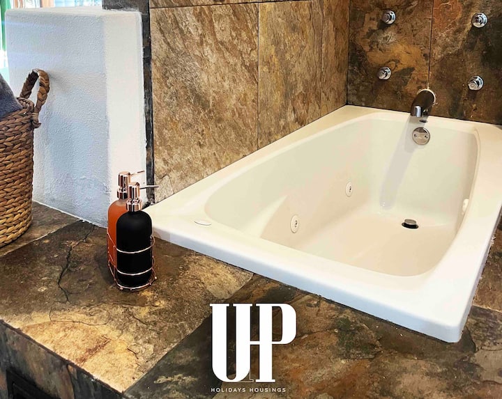 Chalet Con Jacuzzi En Pátzcuaro By Uhp - Pátzcuaro