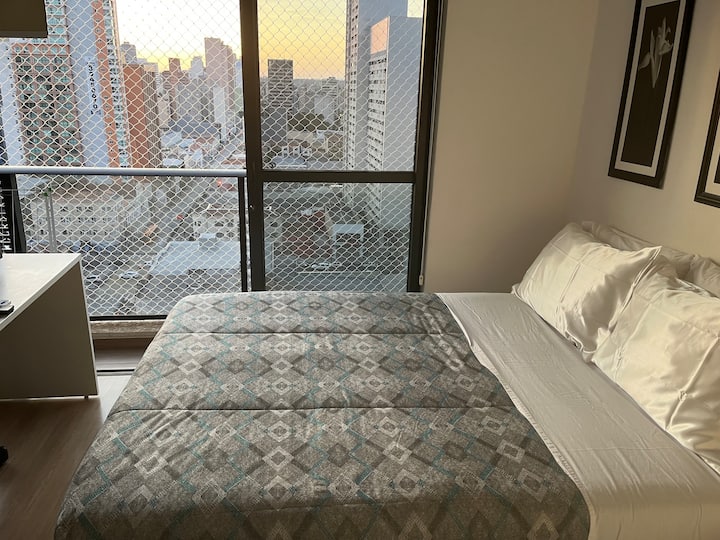 Studio Com Localização Privilegiada - Curitiba