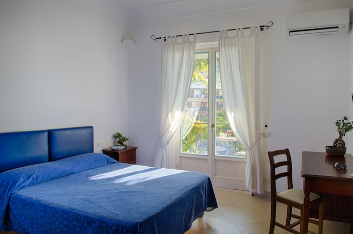 Ilpertusob&b, Camera Luisa - Positano