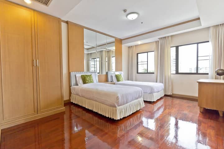 Private Condo In Great Area 2 Bedroom 中文服务 - Bangkok