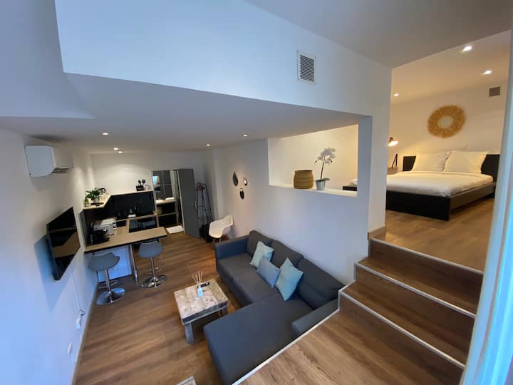 Loft Rotonde*wifi*clim*smart Tv*rue Calme - Les Milles