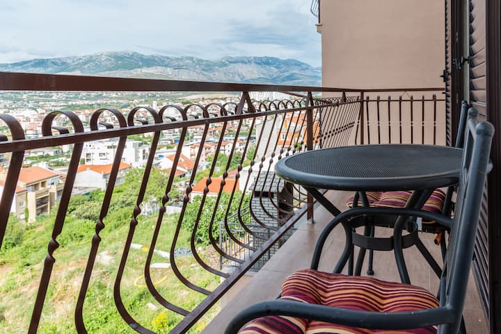 Beautiful View Large Comfortable Apartment-split - Split