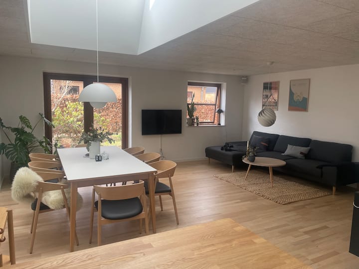 Beach, Forrest And City Life Near By - Aarhus