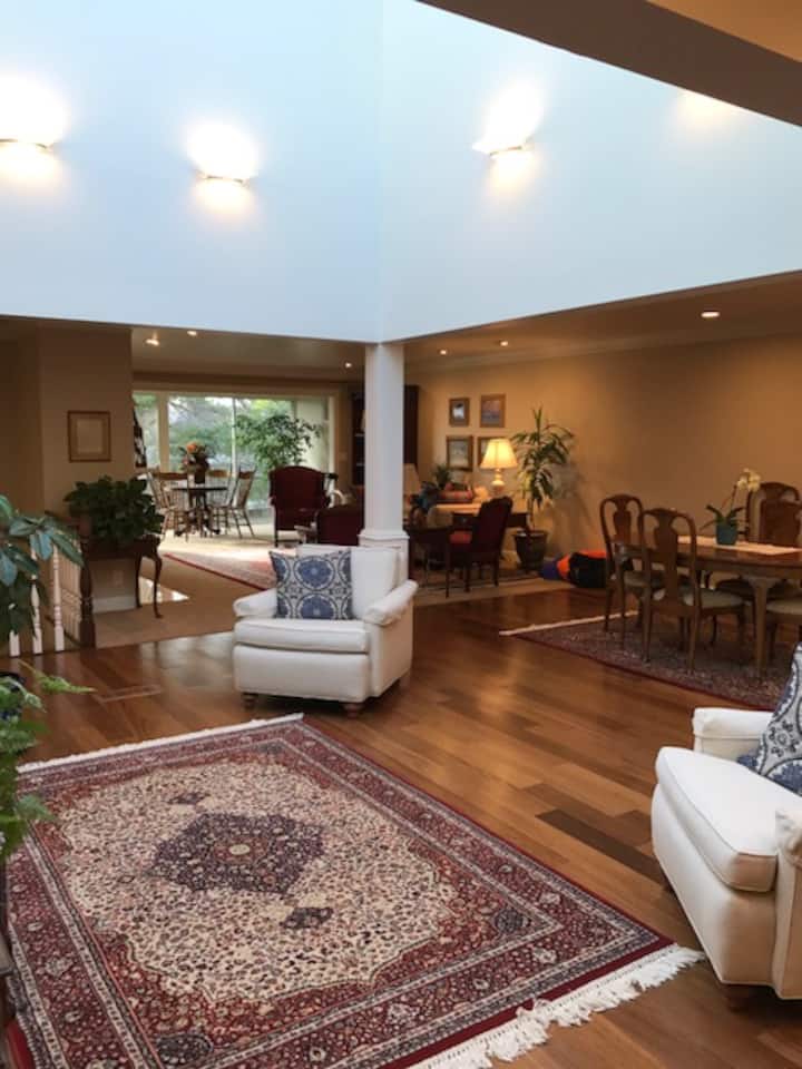 East Bench Executive Townhome - 4 Bedroom - Salt Lake City, UT