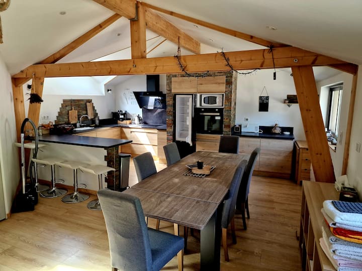 Appt Chaleureux Famille, 90 M2, Hypercentre, 4 Ch. - Cauterets