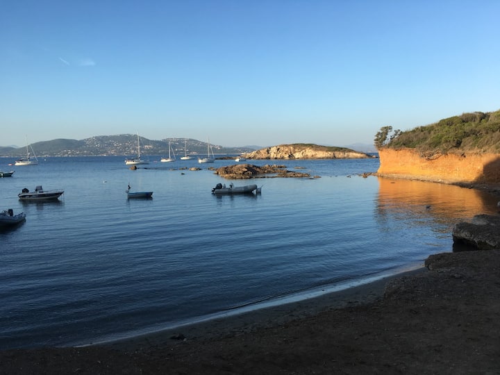 Giens- La Madrague à 250 M De La Plage Avec Jardin - Hyères