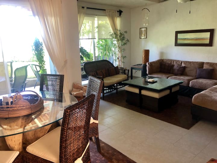 Un Lugar Para Olvidarse Del Ritmo De Vida Diario. - Acapulco