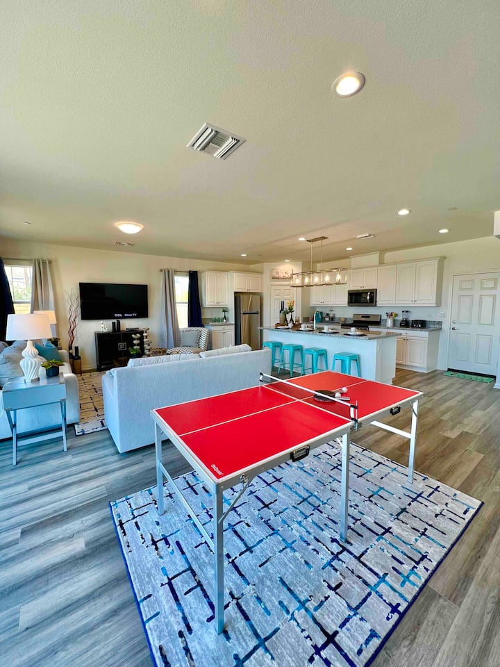 Stunning Hill Top 5bdr Home Sleeps 16 Riverside - Riverside, CA