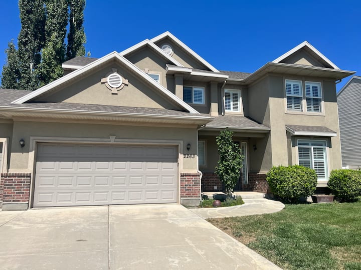 Home Sweet Home - Farmington, UT