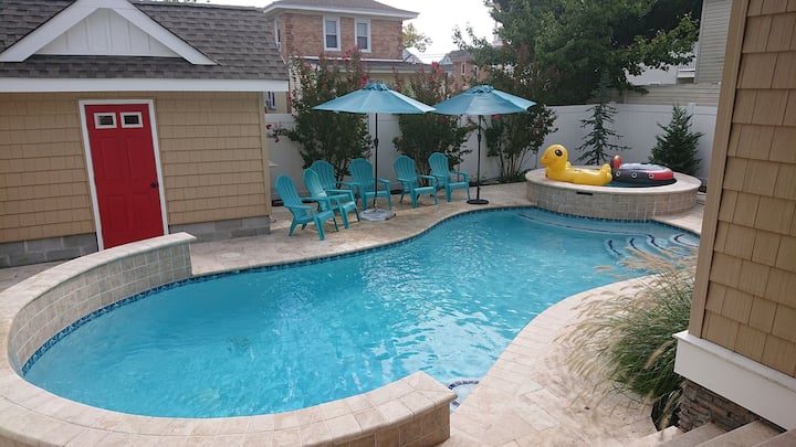 Mike’s Pool House - Wildwood Crest, NJ