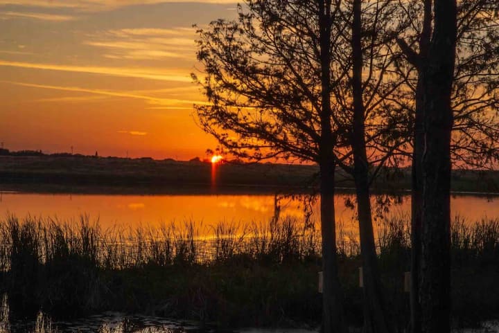 La Lake Casita/ Lakefront With Pool - Winter Haven