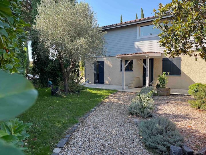 Maison Entière 5 Chambres Et Piscine - Burdeos