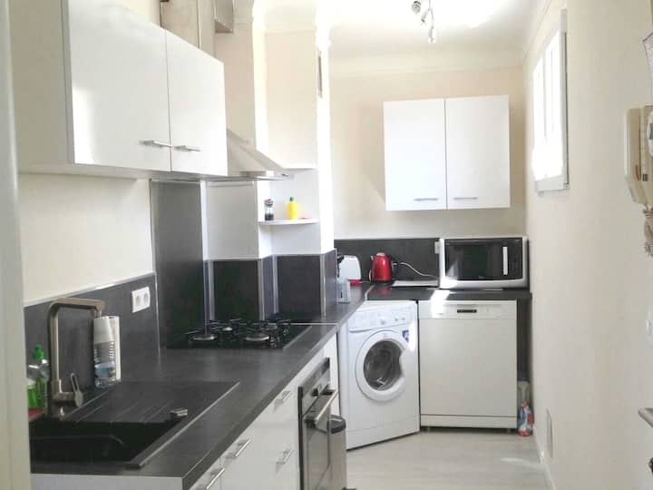 Appartement 3 Pièces 65 M² Garage Sécurisé Porte - Cannes