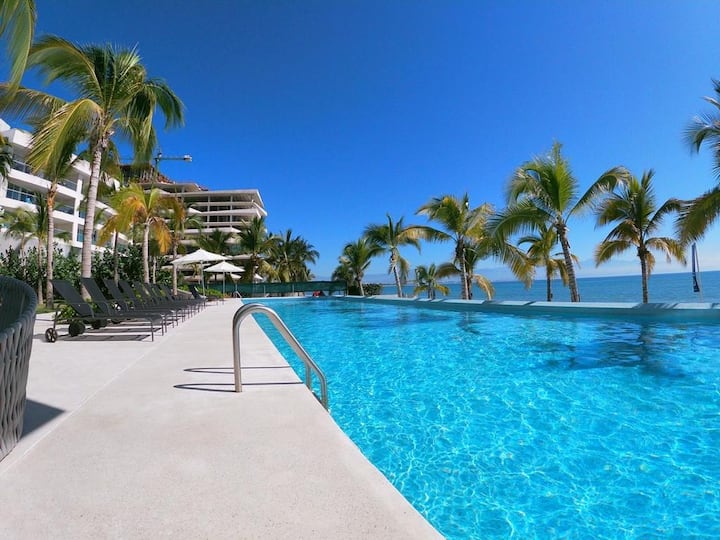 Narval Bucerias. Departamento Frente Al Mar - Bucerias