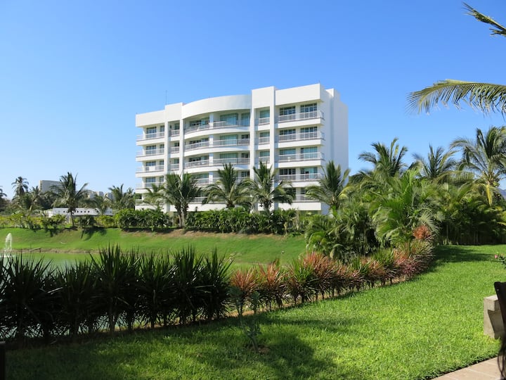 Exclusivo Departamento En Planta Baja Mayan Lakes - Acapulco