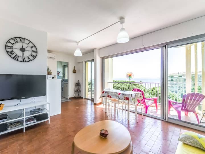 Studio 2 Personnes Centre Ville Plage à 50m - Le Lavandou
