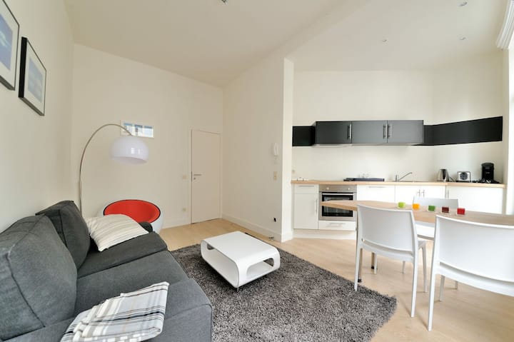 Flat Centre Of Brussels - Rue Des Capucins (37-2g) - Bruxelles